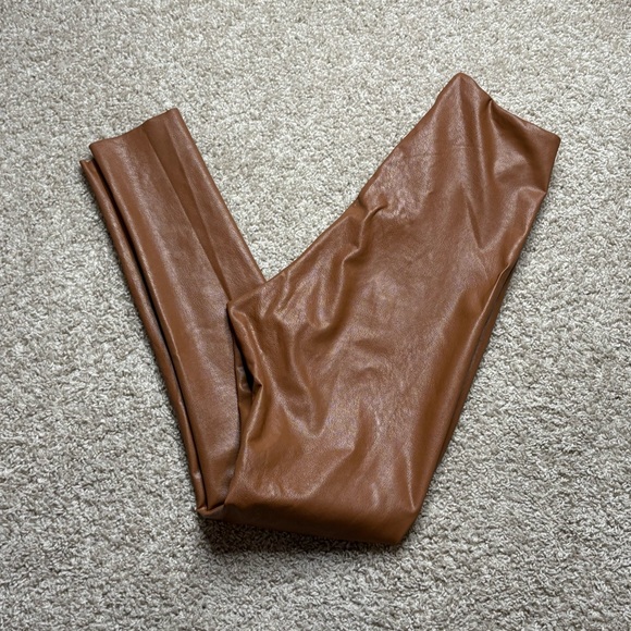 Commando | Pants & Jumpsuits | Commando Faux Leather Leggings | Poshmark